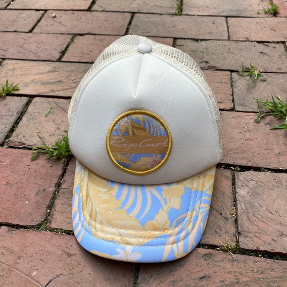 Rip Curl | Accessories | Rip Curl Women Bot Hat Yellow White Floral ...